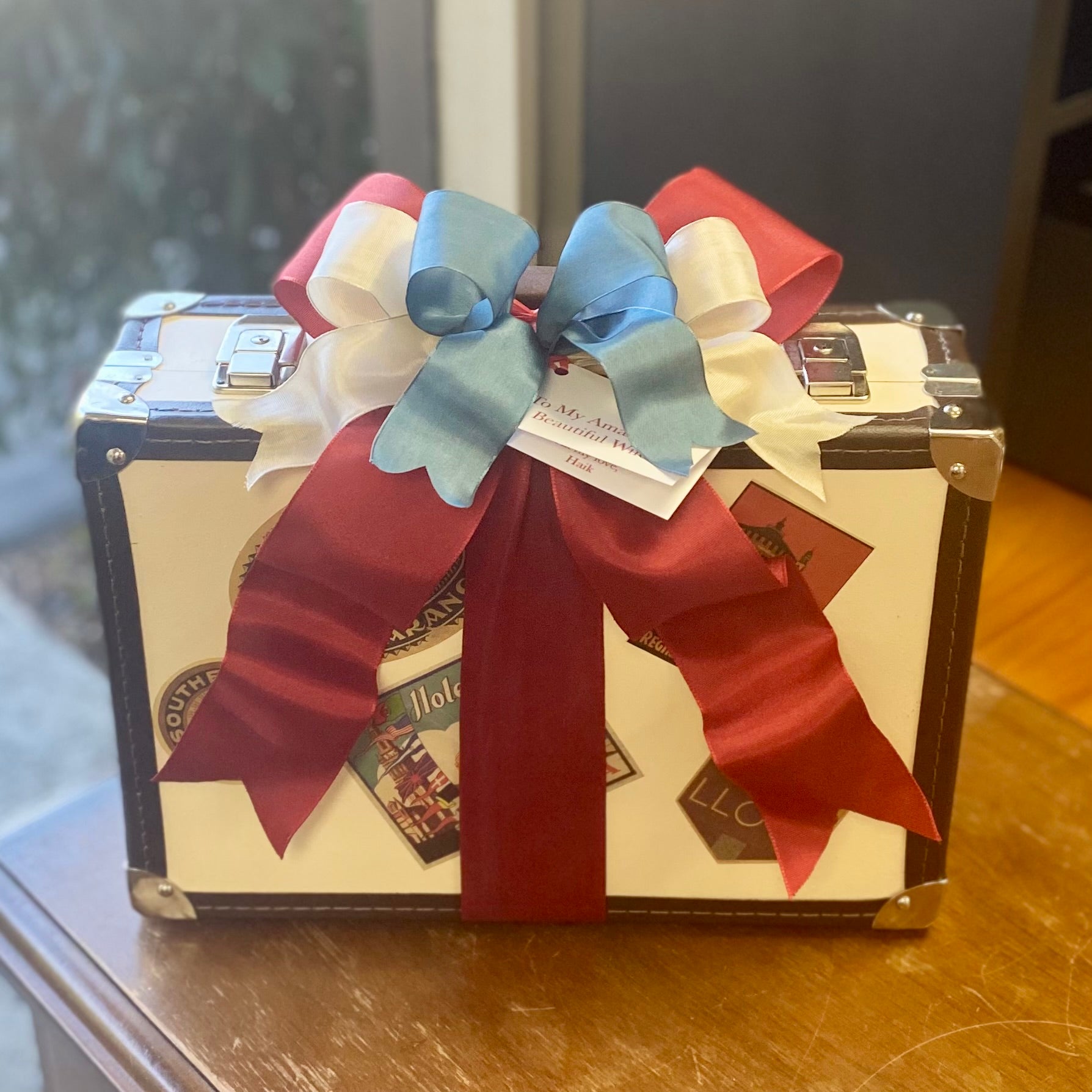 L.A. Gift Company extraordinary gifts since 1986